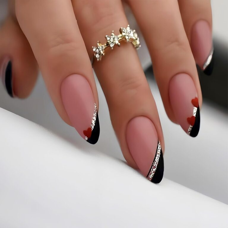 23 Cute and Simple Red Nail Designs – EditmyNails.com – Edit my Nails
